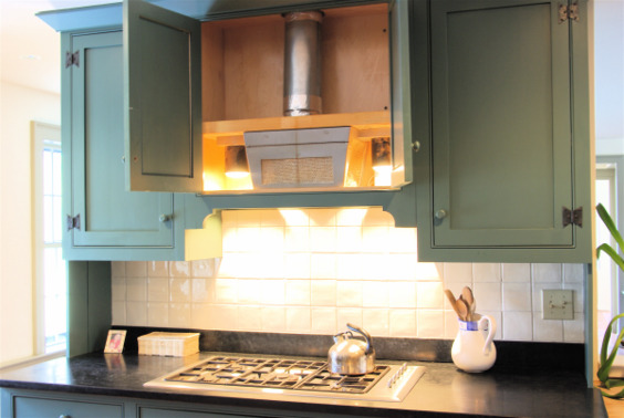 Designing a Period Kitchen to Complement a Historic House